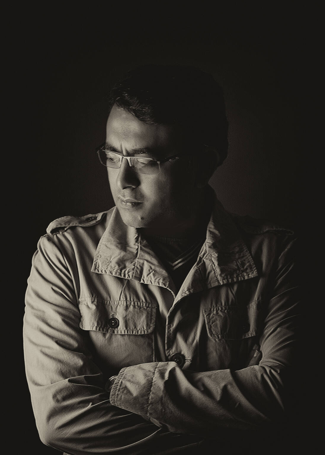 About – Commercial Product Photography by Akanjee